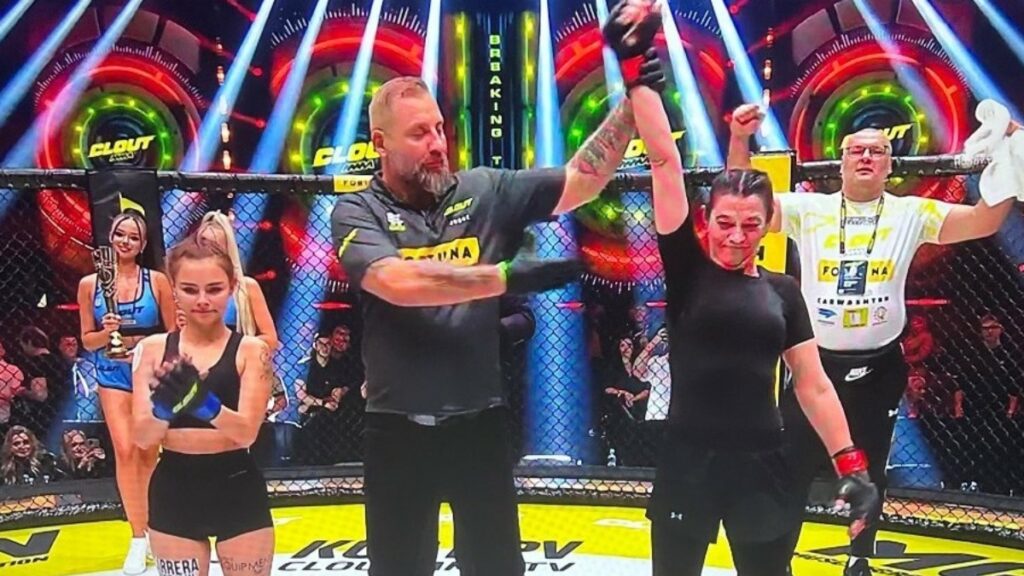 Matka si to v kleci MMA rozdala se synovou expřítelkyní